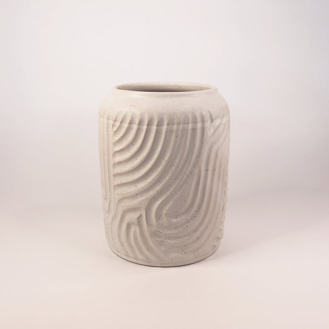 Richard Lau Pottery – JAK W